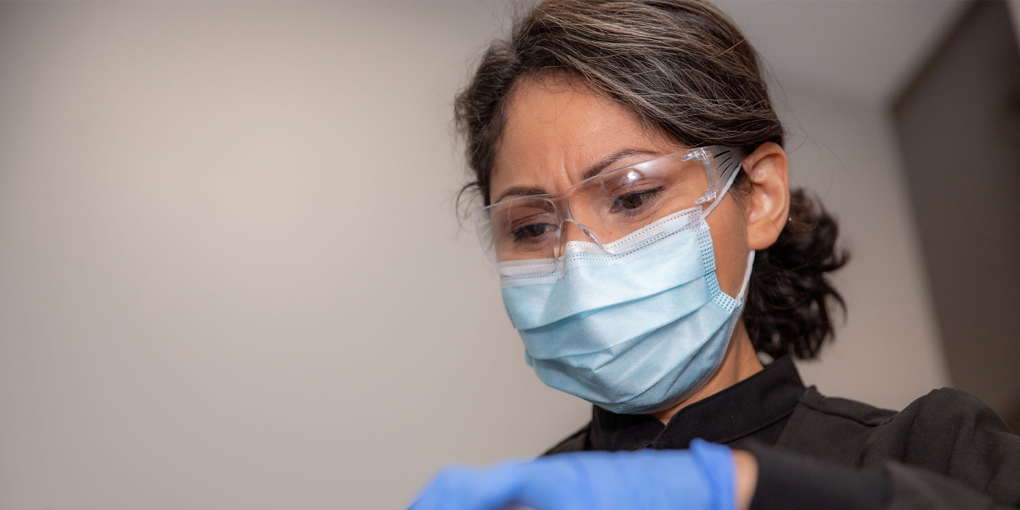 Fixed Vs. Removable Teeth | Chicago, IL | Millennium Periodontics